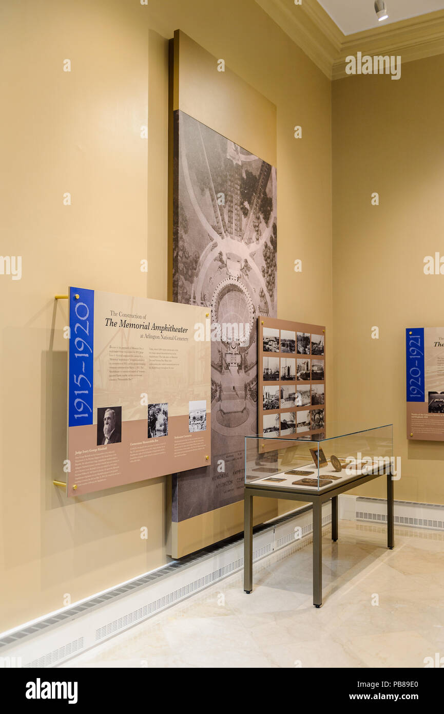 WASHINGTON DC, USA - SEP 24, 2015: Interior of the Memorial ...