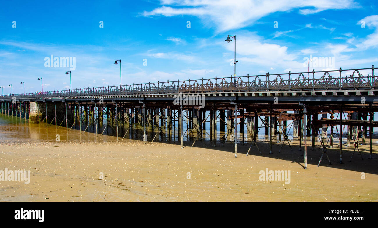 Ryde pier hi-res stock photography and images - Alamy