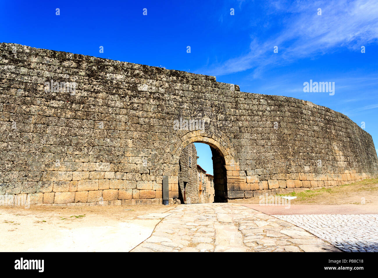 The Nova (New) Gate is a gate with a round arch with three rows of arch ...