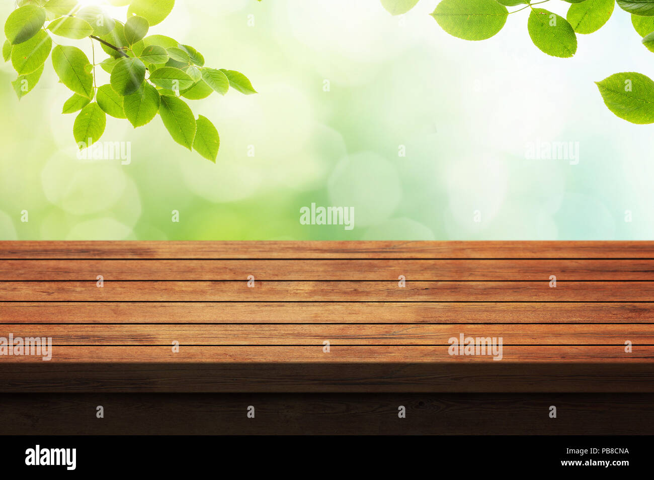 Fresh green grass circle frame hi-res stock photography and images - Alamy