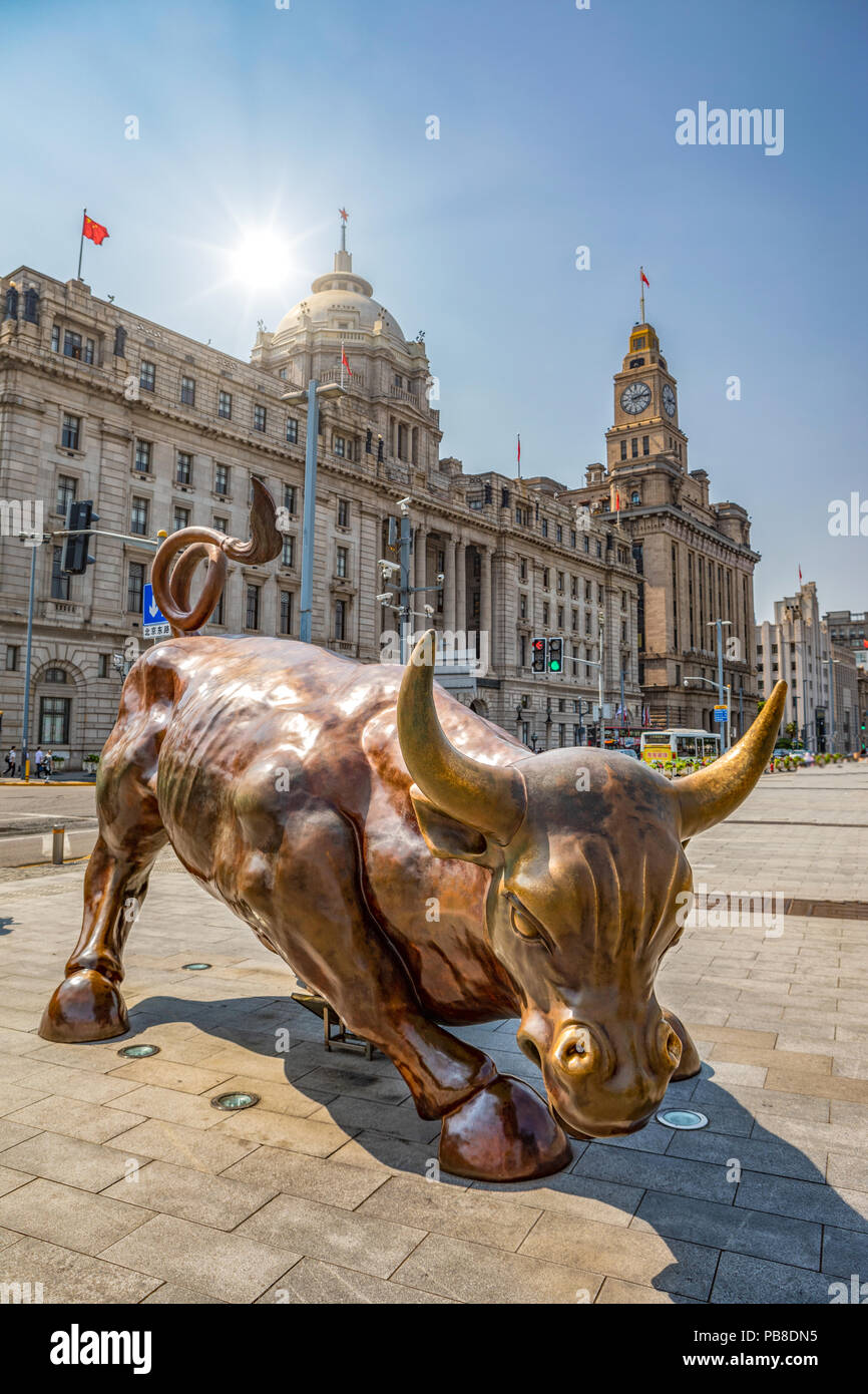 The bund area hi-res stock photography and images - Alamy