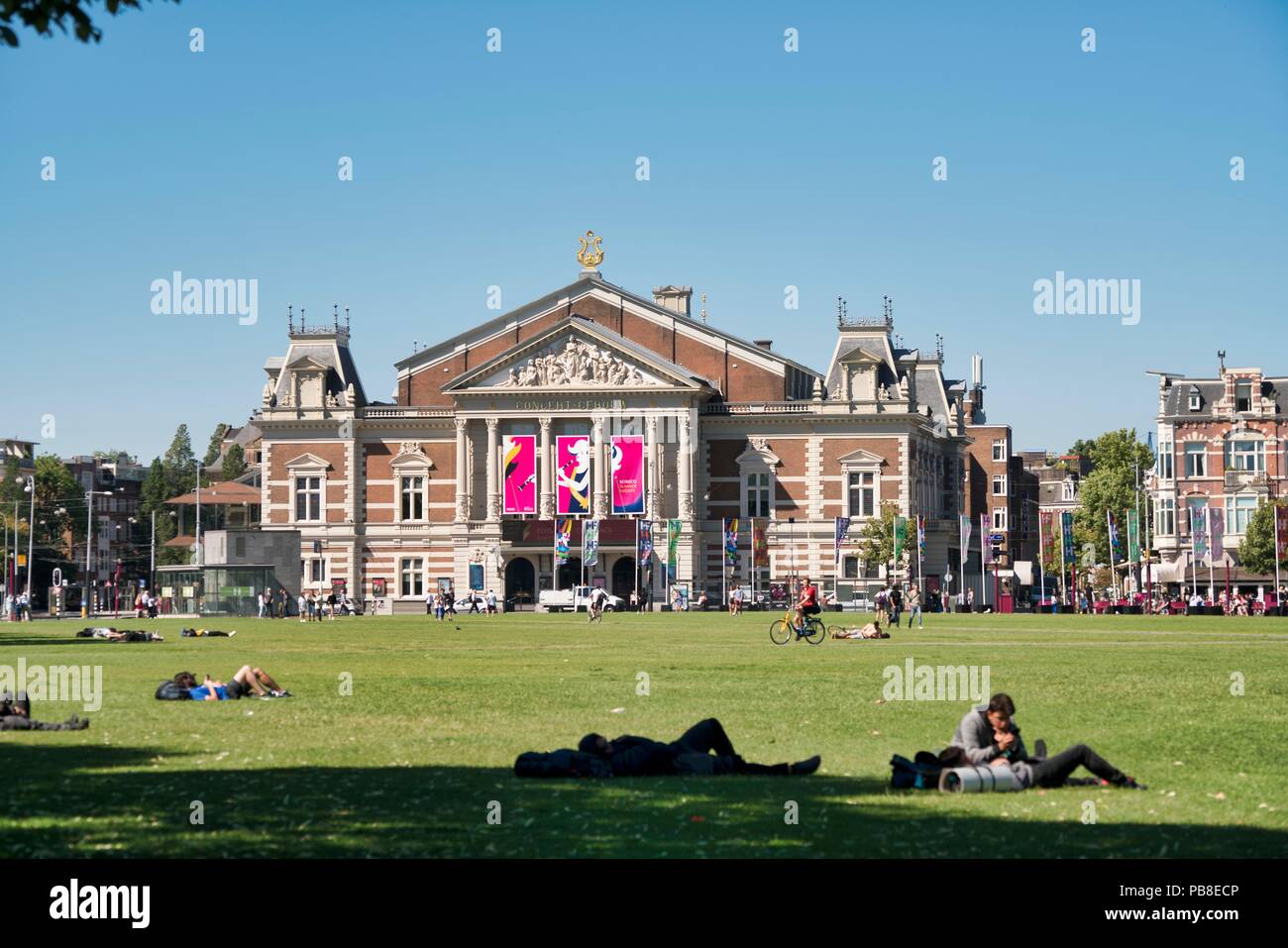 Concert building hi-res stock photography and images - Alamy