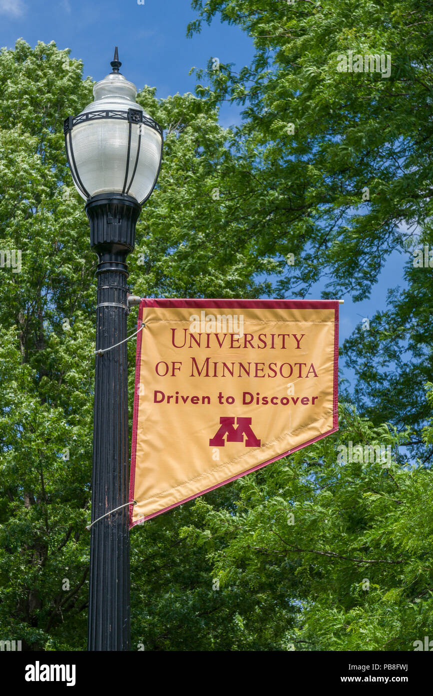 Minneapolis landmark hi-res stock photography and images - Alamy