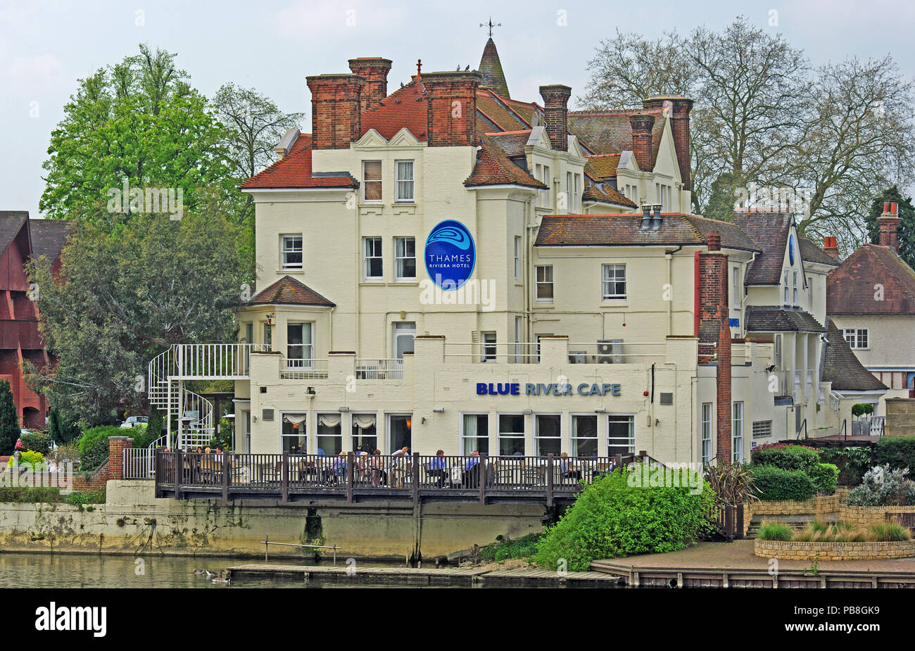 Thames Rivera Hotel and Blue River Cafe, River Thames, Bourne End ...