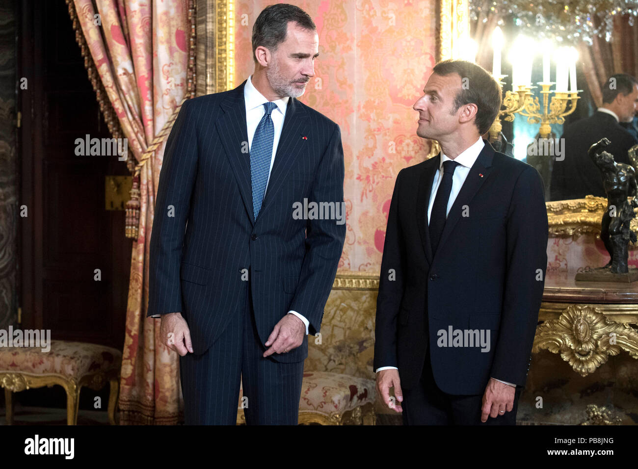 Emmanuel macron king spain hi-res stock photography and images - Alamy