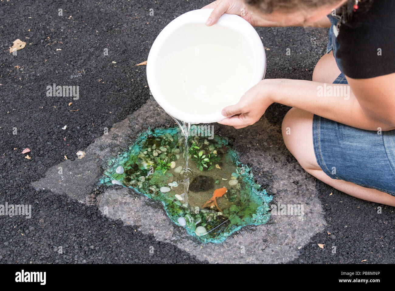Moenchengladbach, Germany. 27th July, 2018. The artist Maren Doerwaldt ...