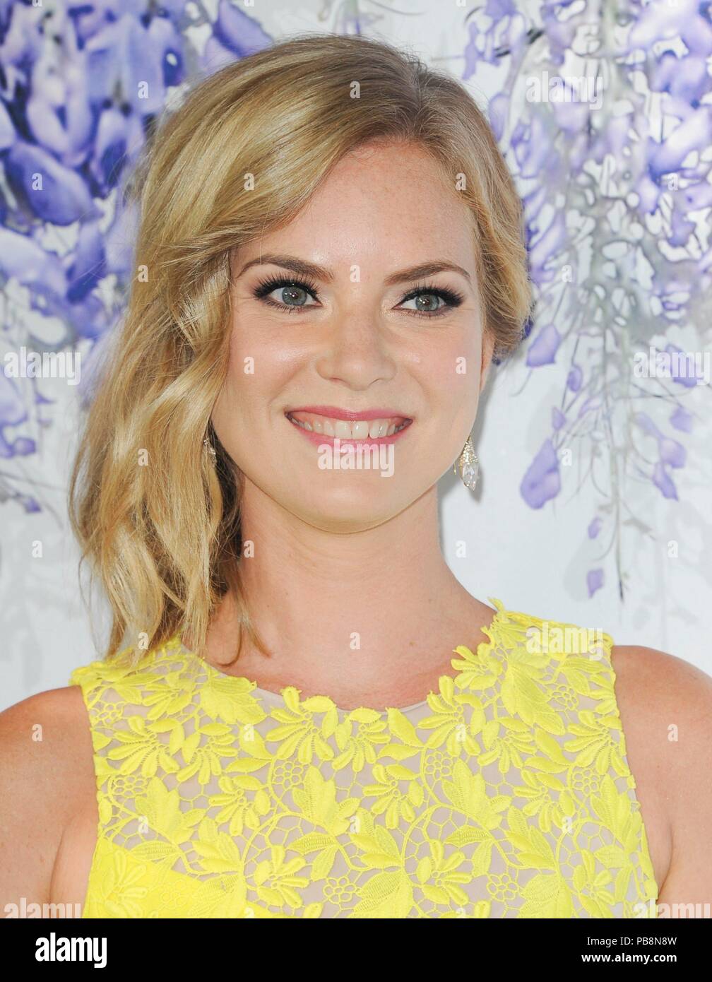 Cindy busby hi-res stock photography and images - Alamy