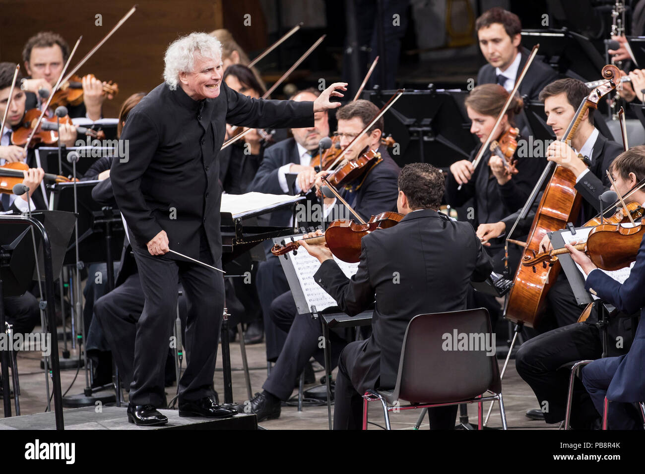 Berlin, Deutschland. 24th June, 2018. 19/Berliner Philharmoniker, conductor Sir Simon Rattle ...