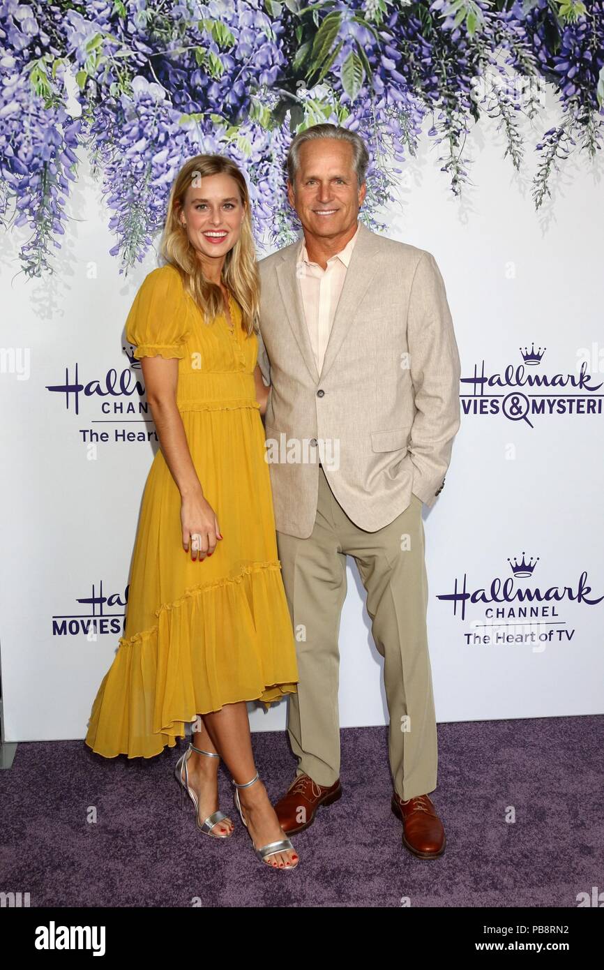 Gregory harrison daughter hi-res stock photography and images - Alamy