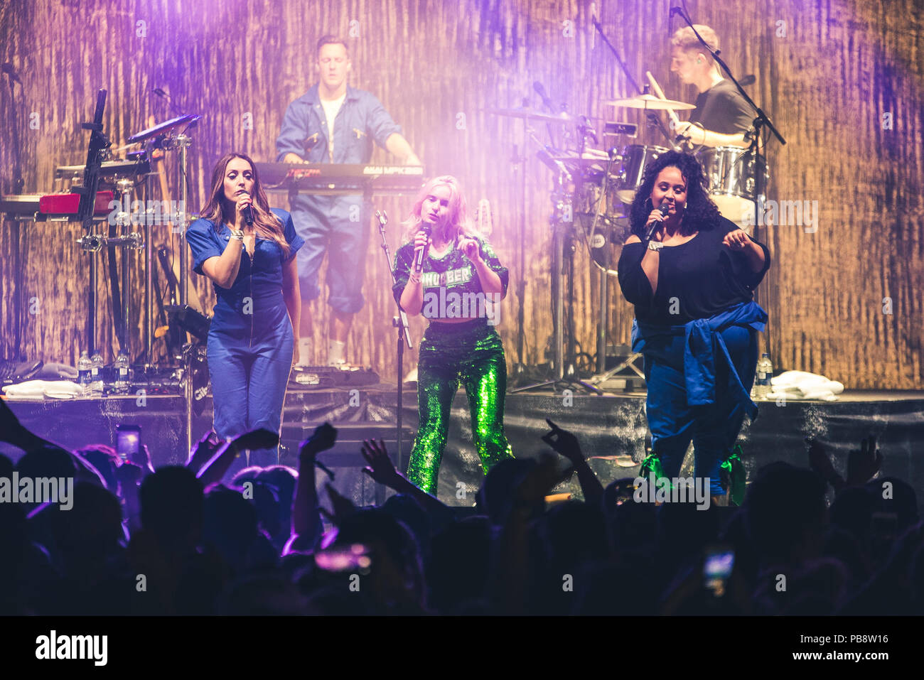 July 21, 2018 - Grace Chatto, and brothers Jack and Luke Patterson of ...