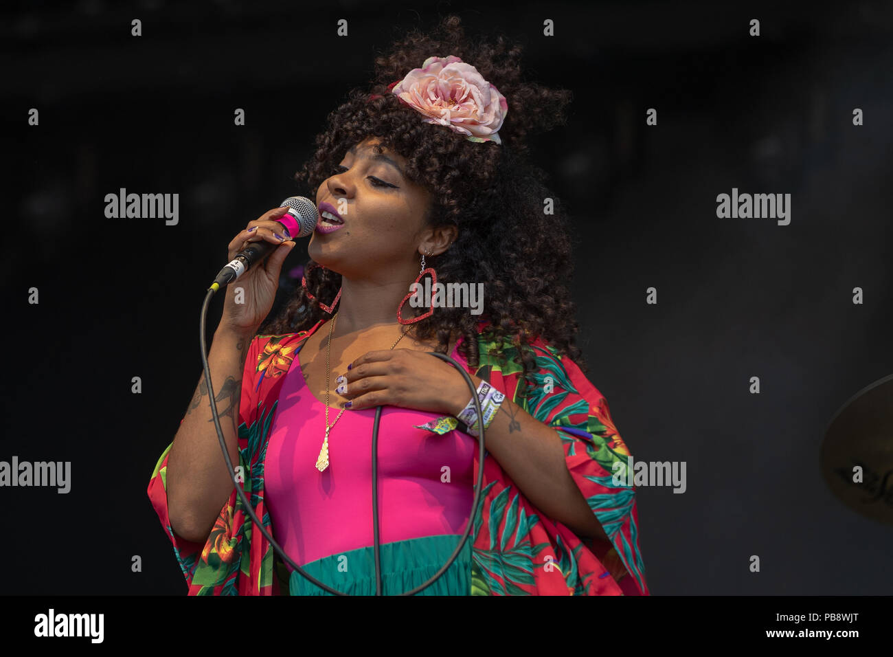 Hollie cook 2018 hi-res stock photography and images - Alamy