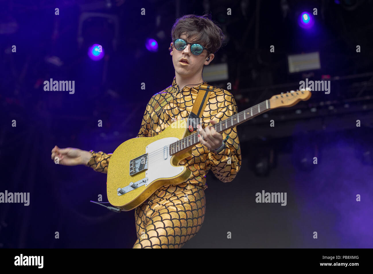 Declan mckenna hi-res stock photography and images - Alamy