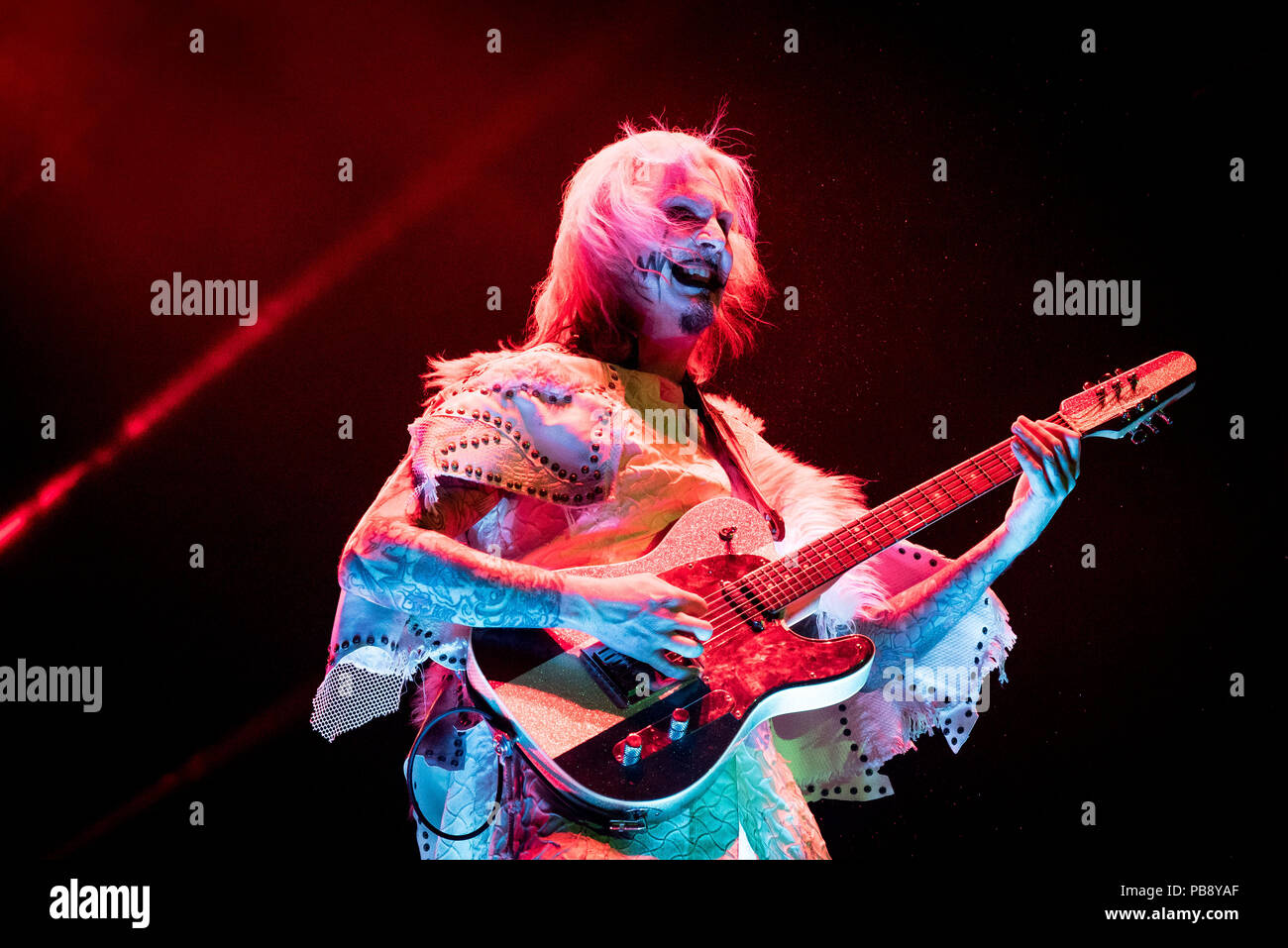 Toronto, Ontario, Canada. 26th July, 2018. Guitarist for American ...