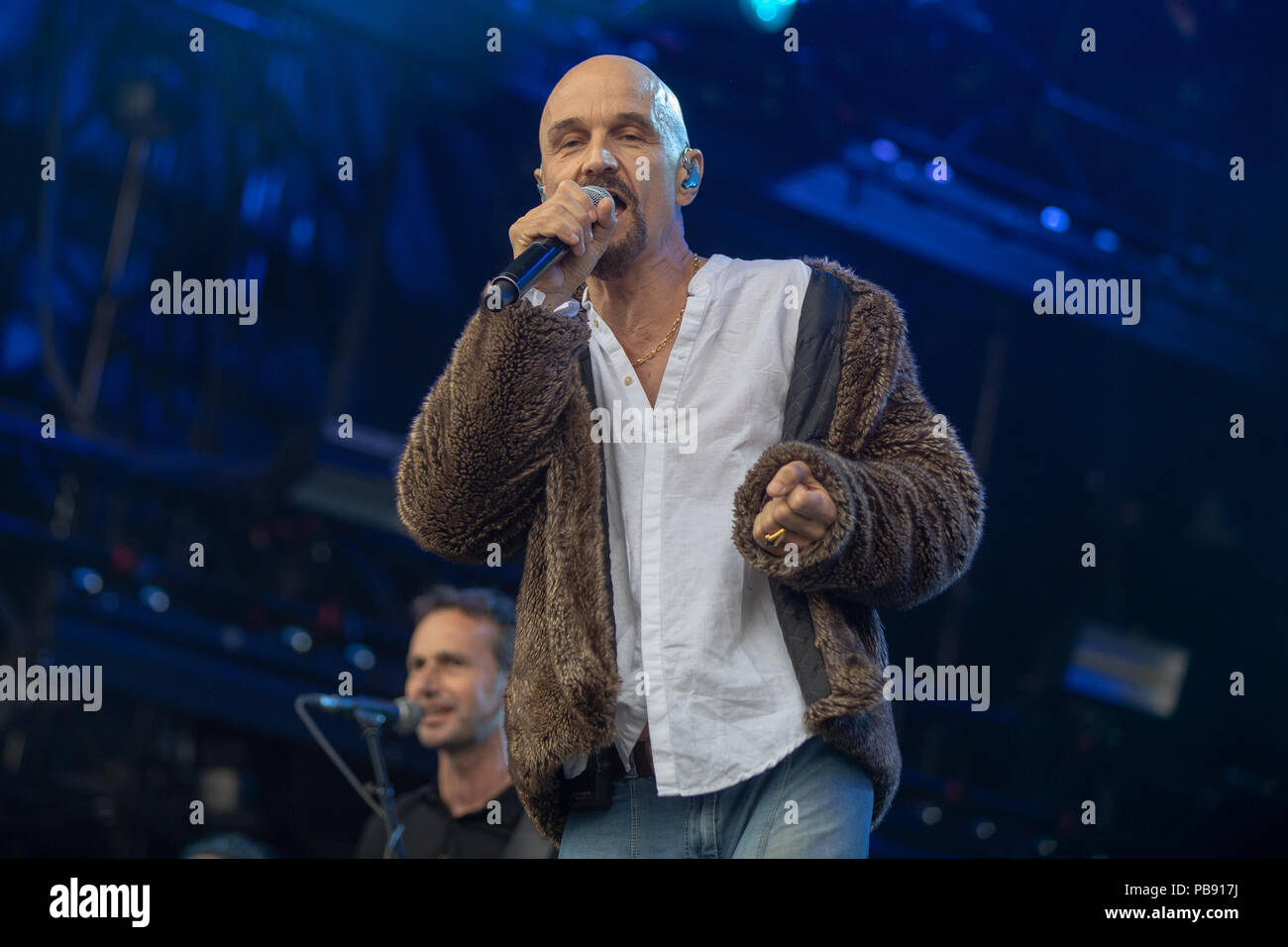 Larry gott hi-res stock photography and images - Alamy