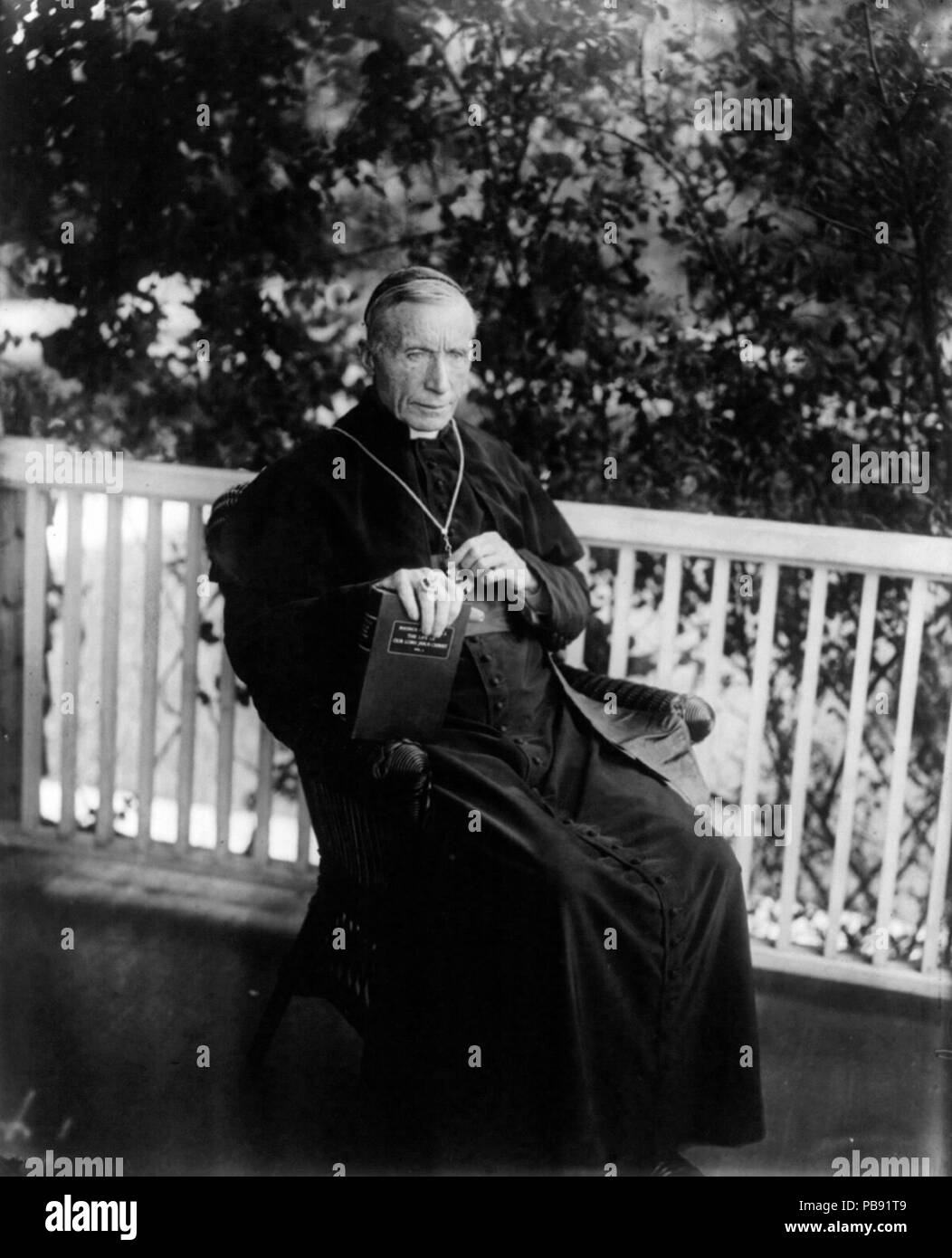 James gibbons hi-res stock photography and images - Alamy