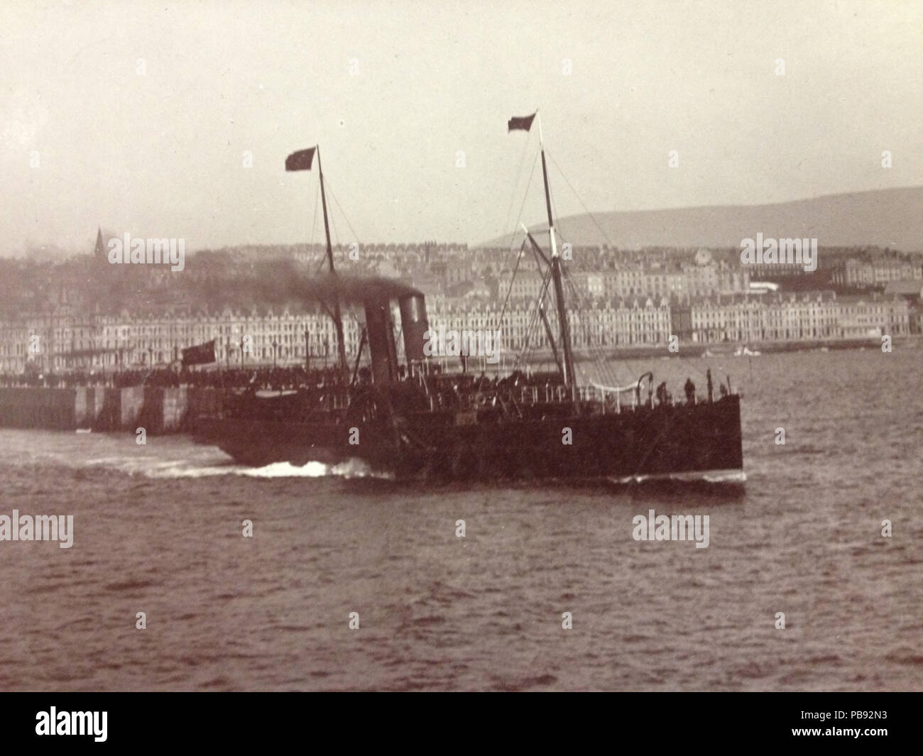 Leaving douglas hi-res stock photography and images - Alamy