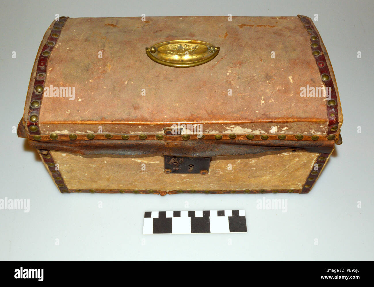 Hide history hi-res stock photography and images - Alamy