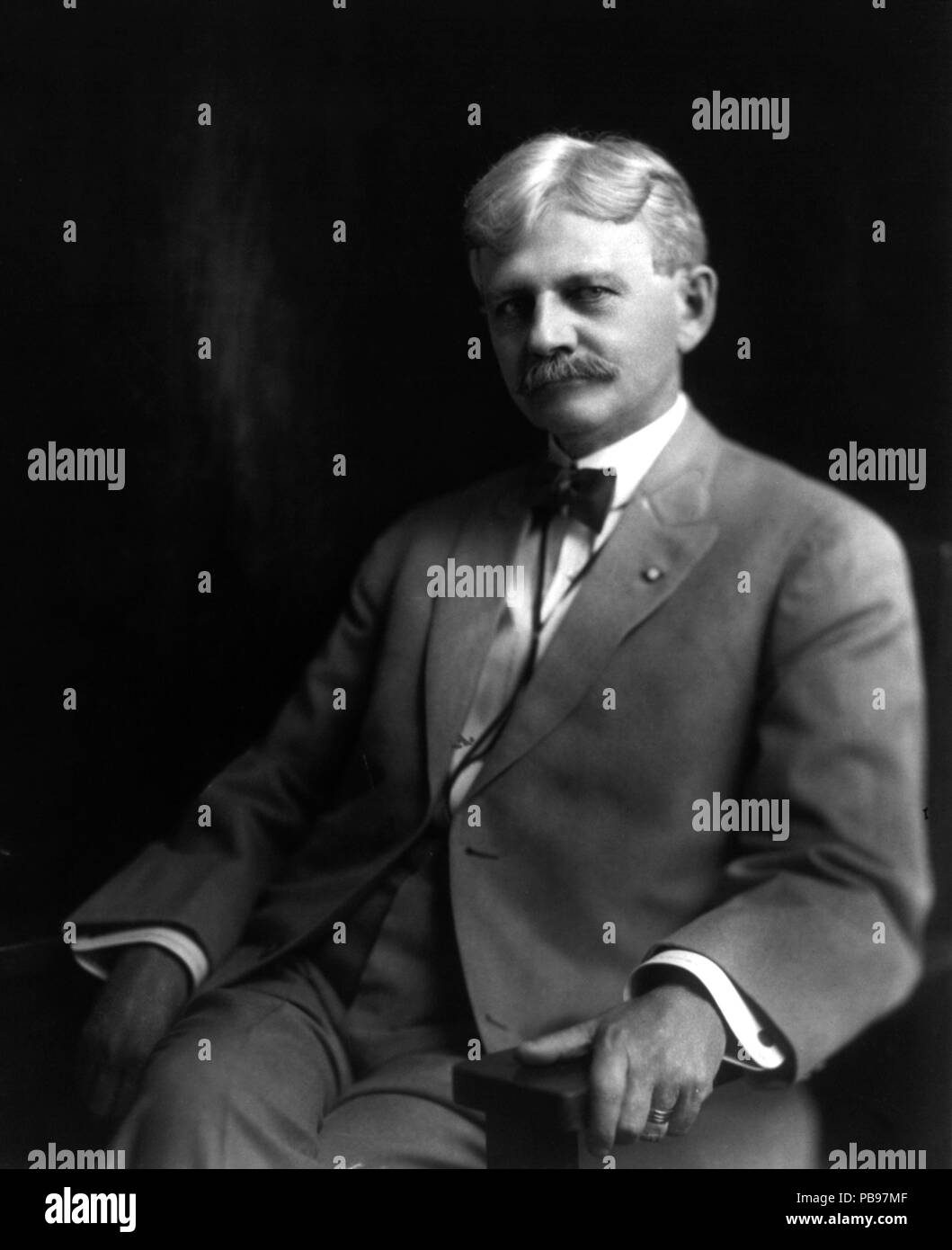 Thomas r hi-res stock photography and images - Alamy