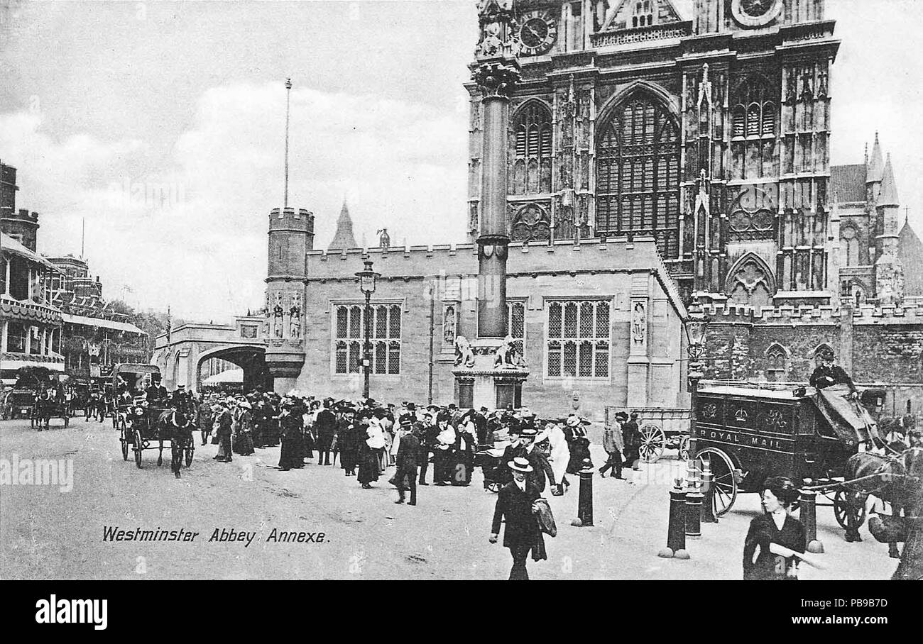 Religious abbey Black and White Stock Photos & Images - Alamy