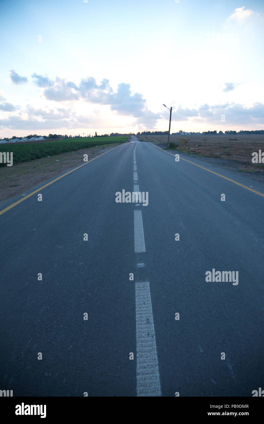 Two directions road hi-res stock photography and images - Alamy