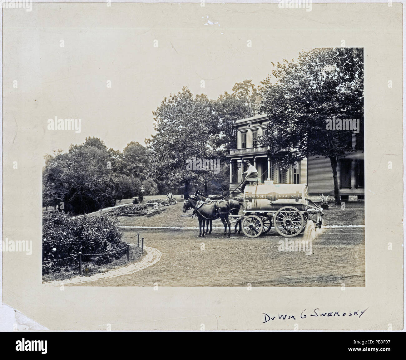 Alexander park lyle hi-res stock photography and images - Alamy