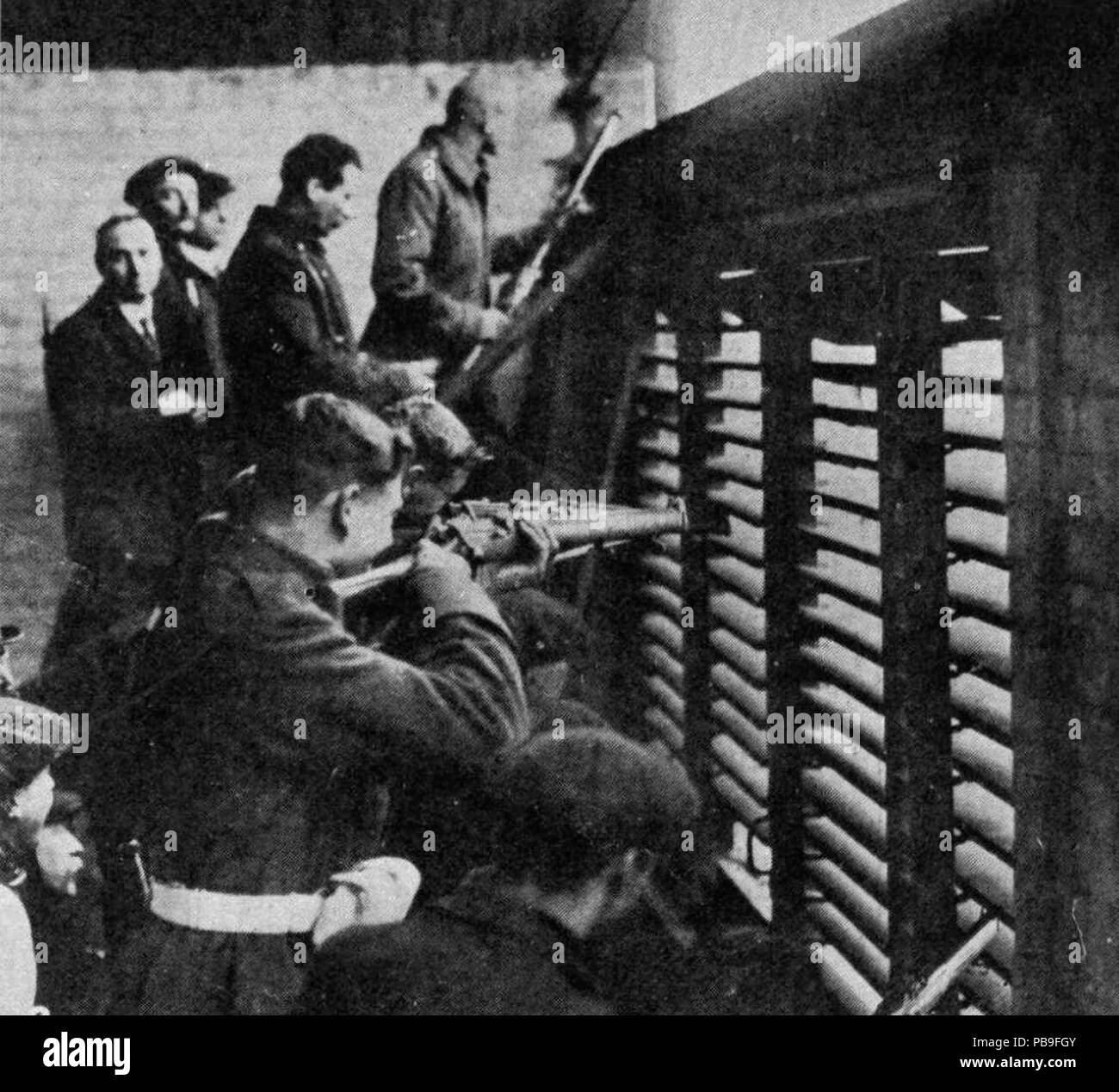 Siege of sidney street hi-res stock photography and images - Alamy