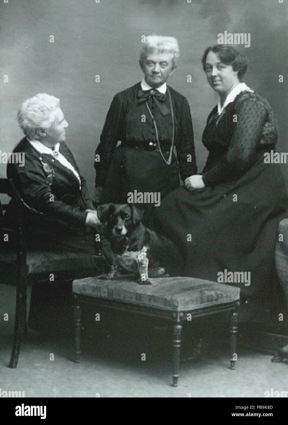 998 Marie Luplau and Emilie Mundt and daughter Stock Photo - Alamy