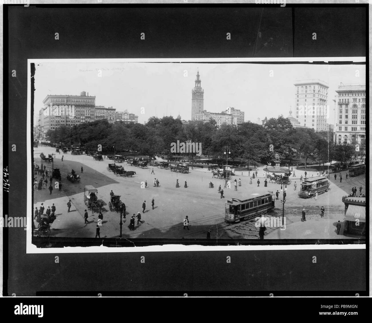 At madison square Black and White Stock Photos & Images - Alamy