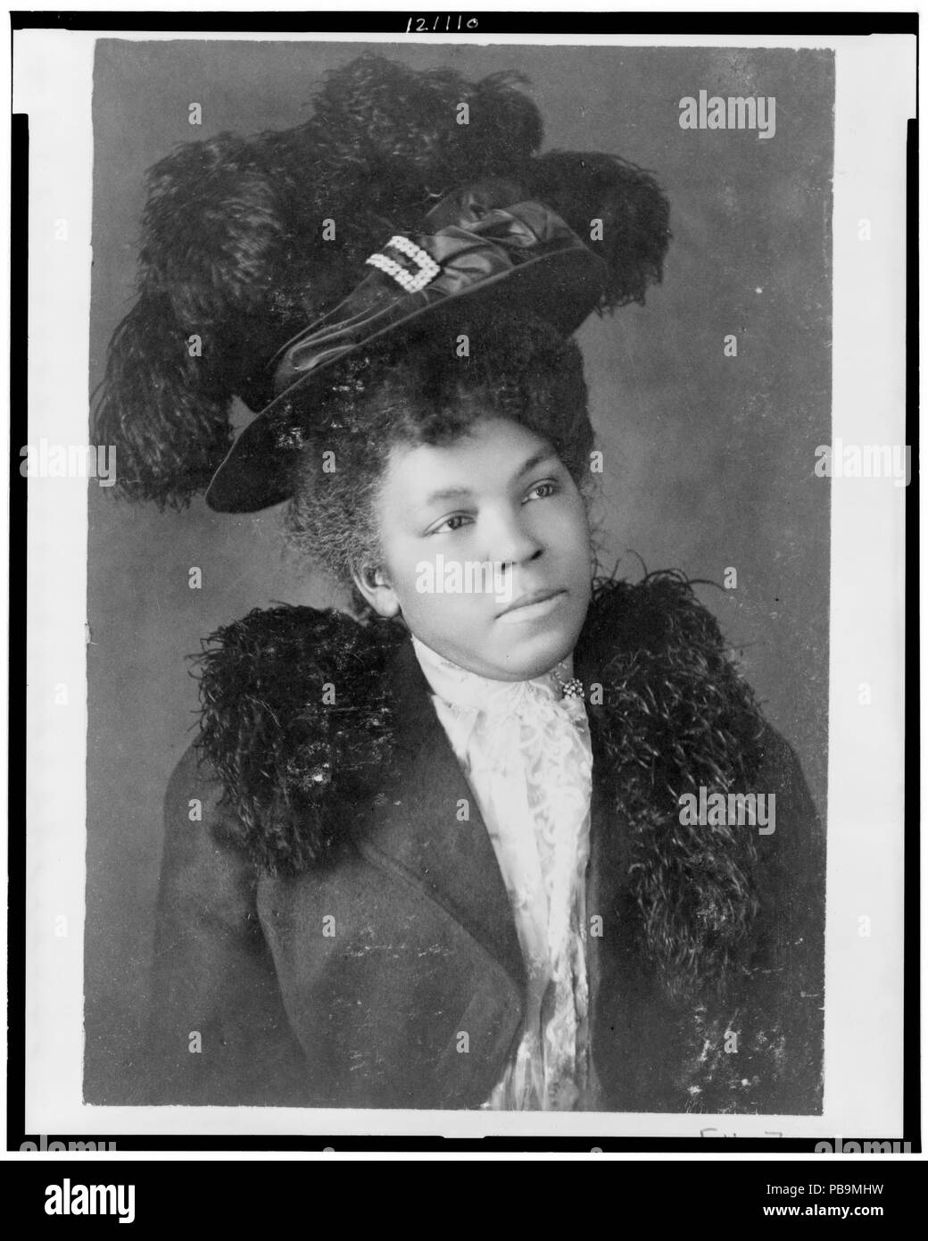 Right with hat hi-res stock photography and images - Alamy