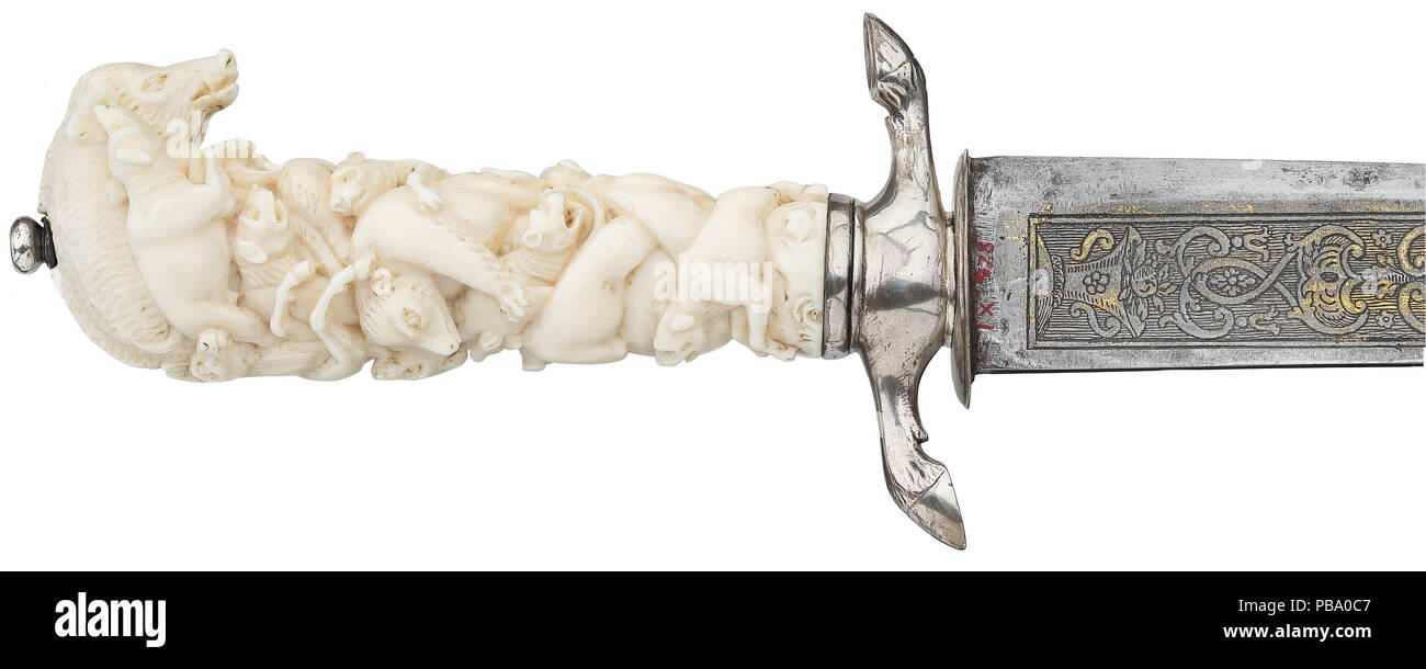 Hunting sword hi-res stock photography and images - Alamy