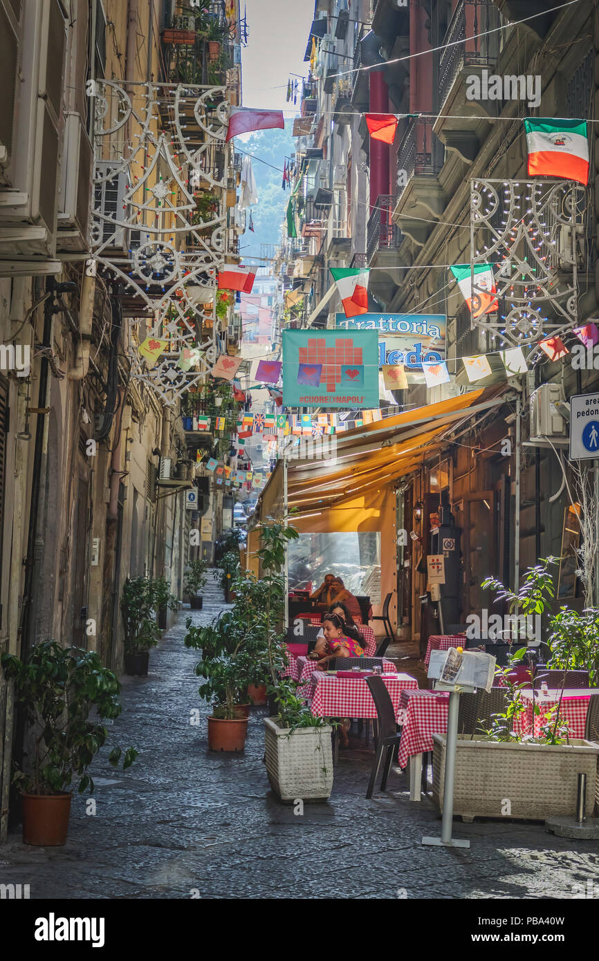 Spanish neighborhood in naples hi-res stock photography and images - Alamy