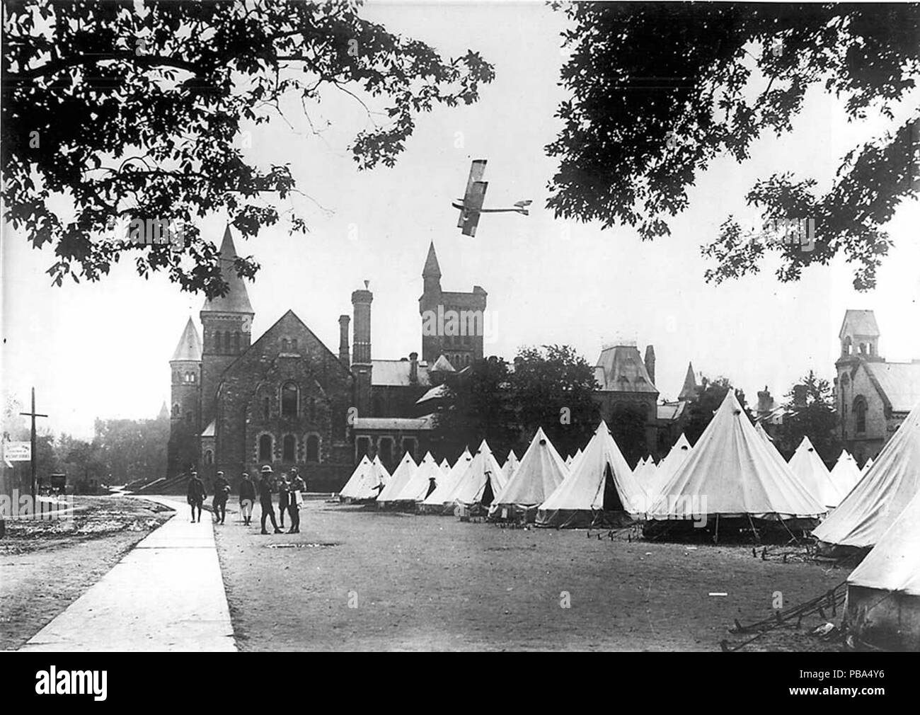 Military training camp canada hi-res stock photography and images - Alamy