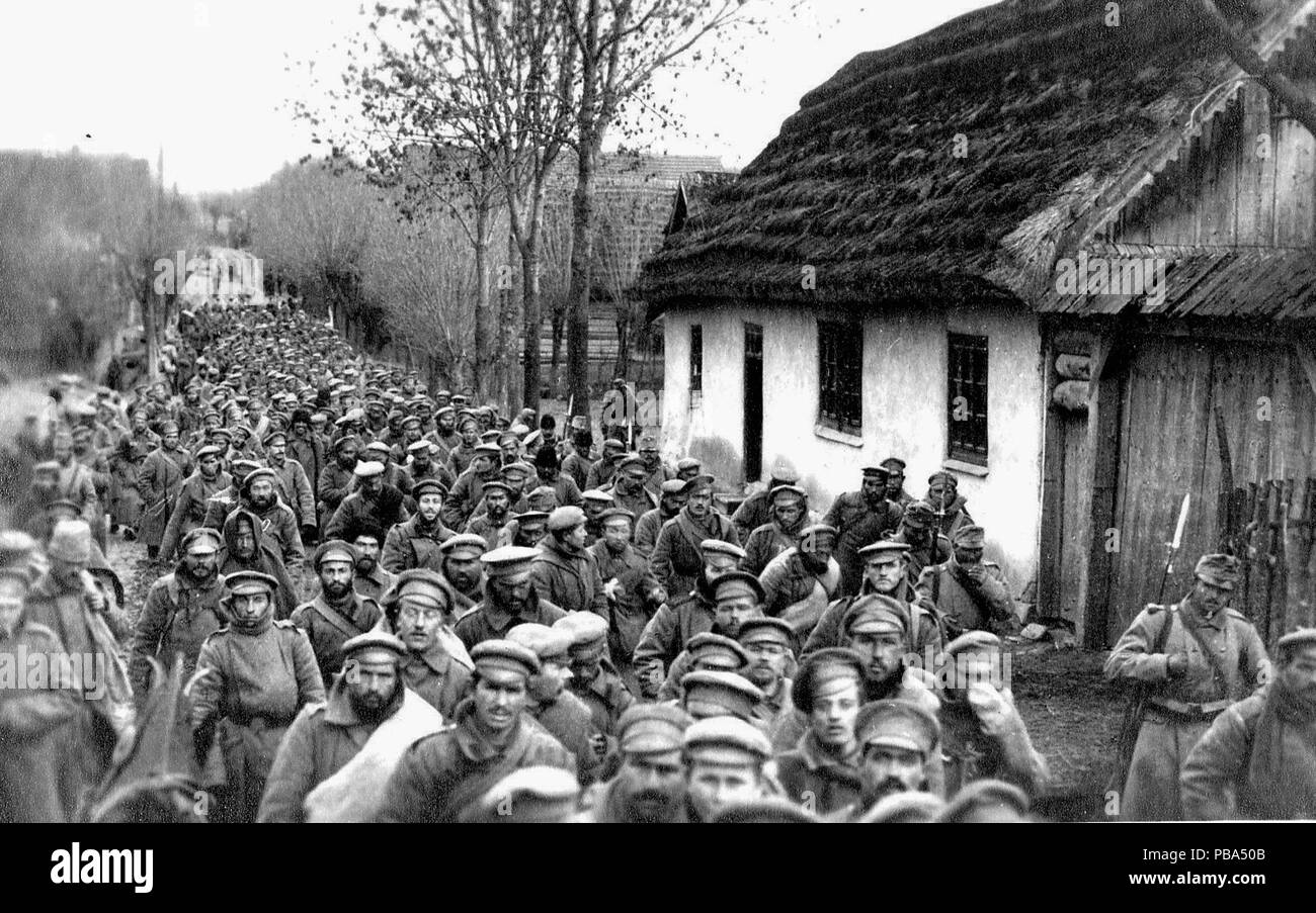 Military solder hi-res stock photography and images - Alamy