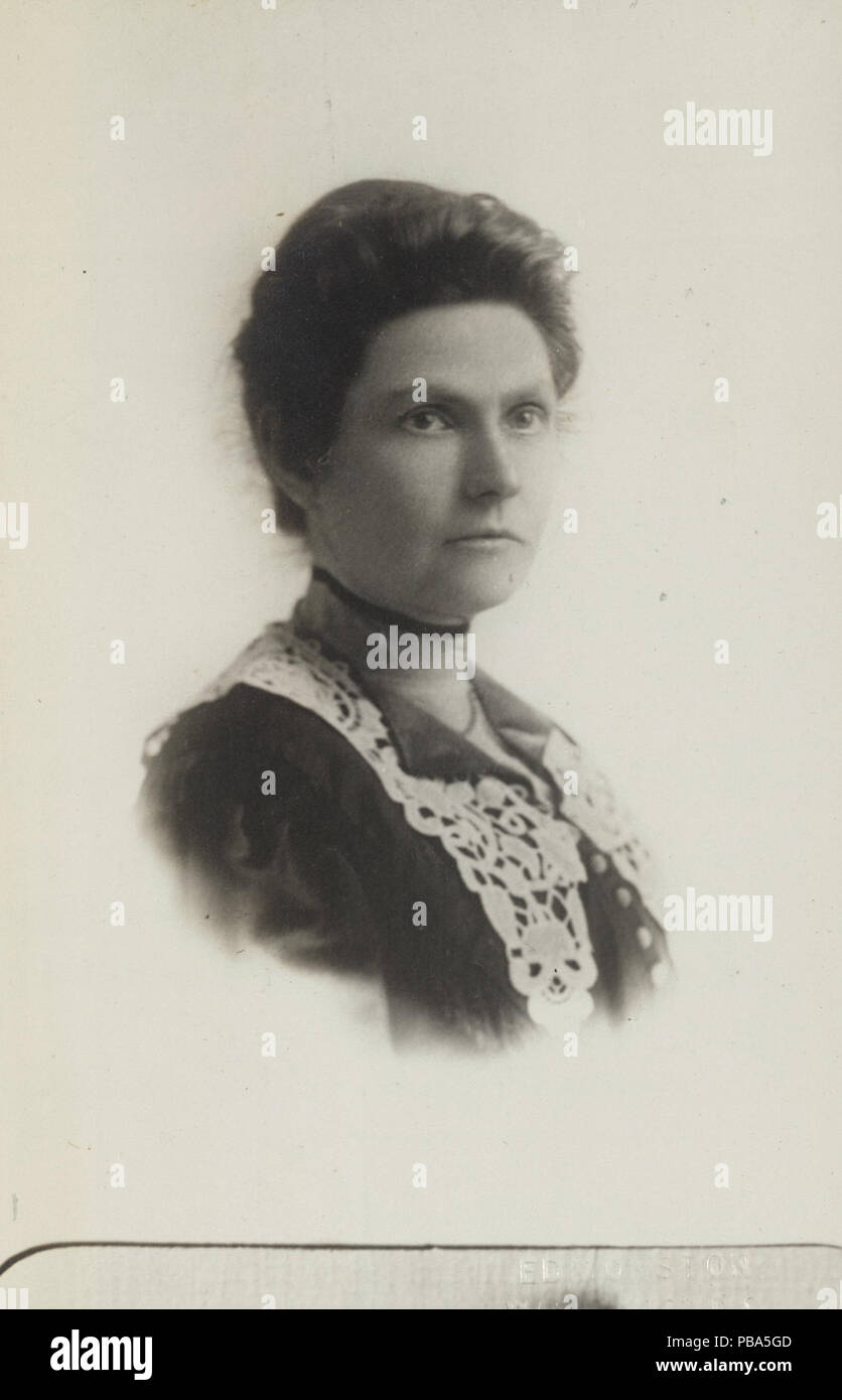 Appearance for miss hi-res stock photography and images - Alamy