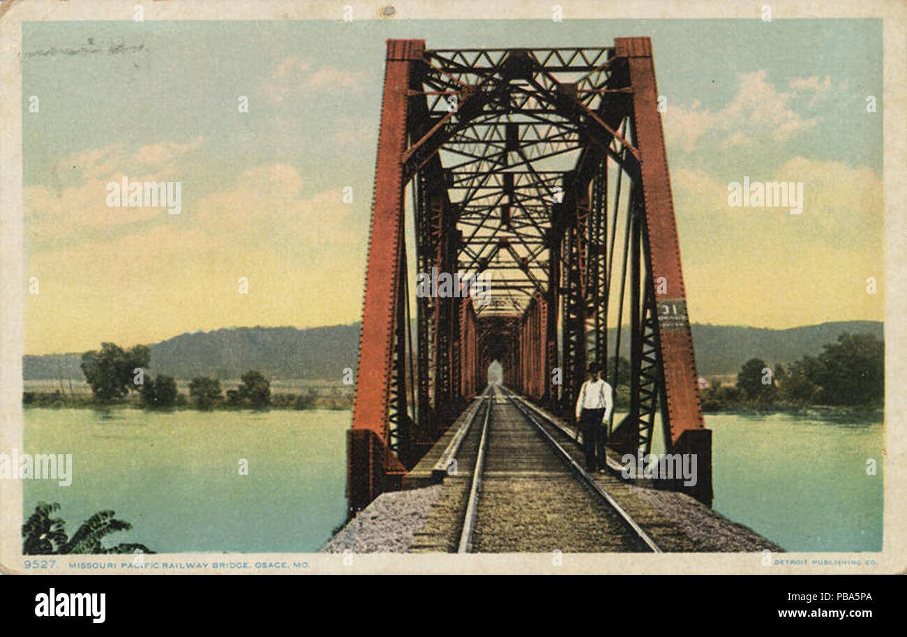 Missouri pacific railroad bridge hi-res stock photography and images ...