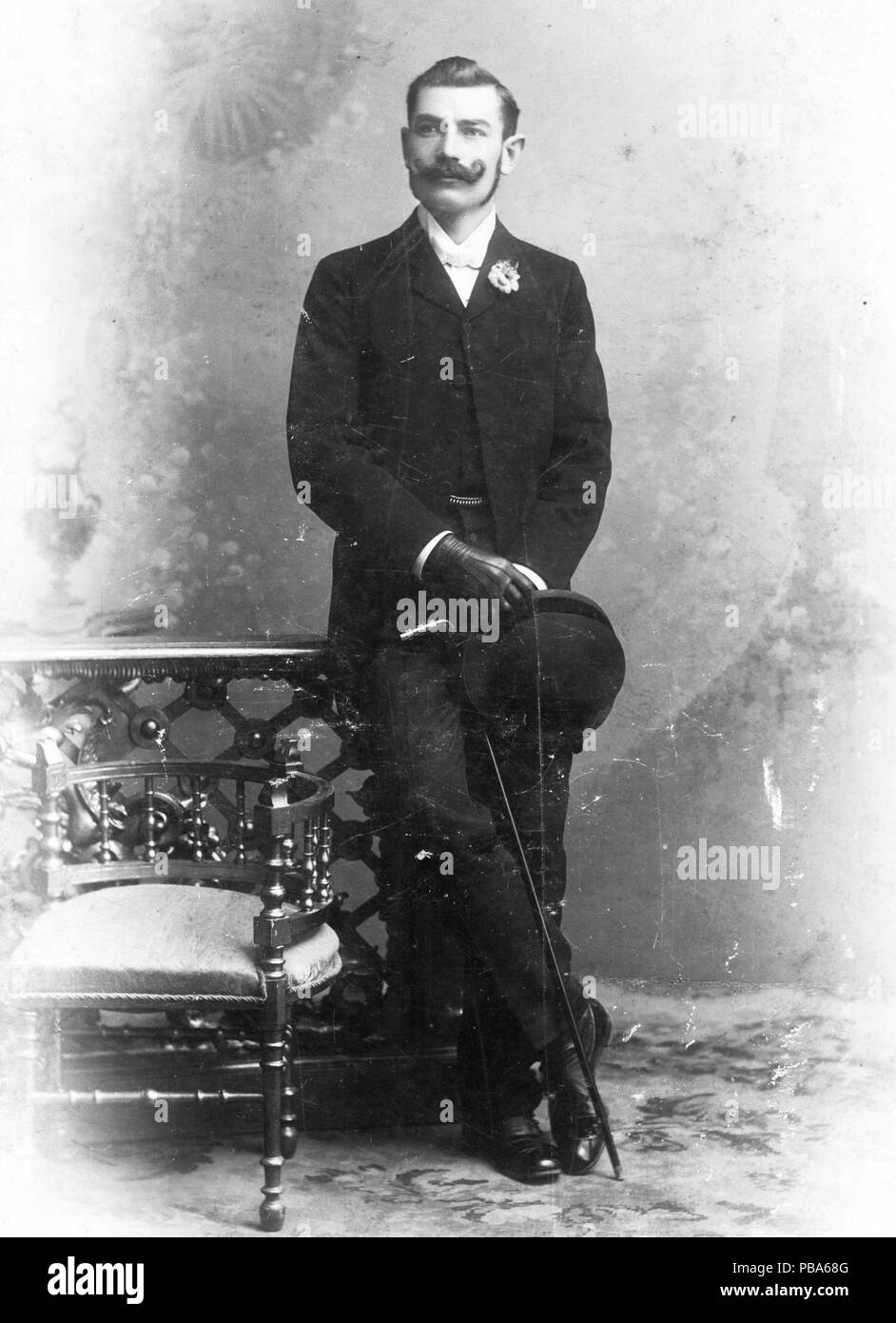 Styles of moustache hi-res stock photography and images - Alamy