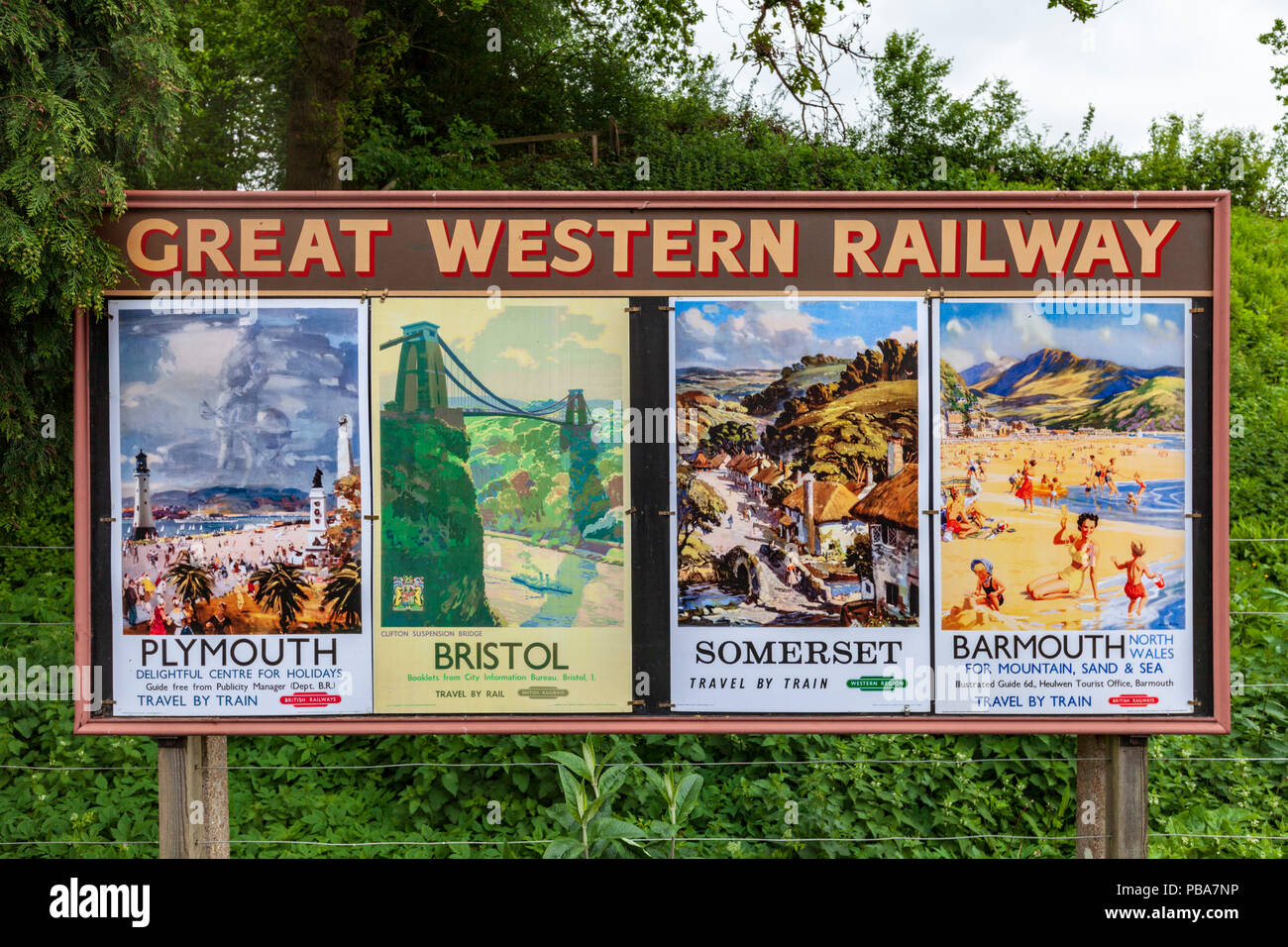 Gwr Railway Poster High Resolution Stock Photography and Images - Alamy