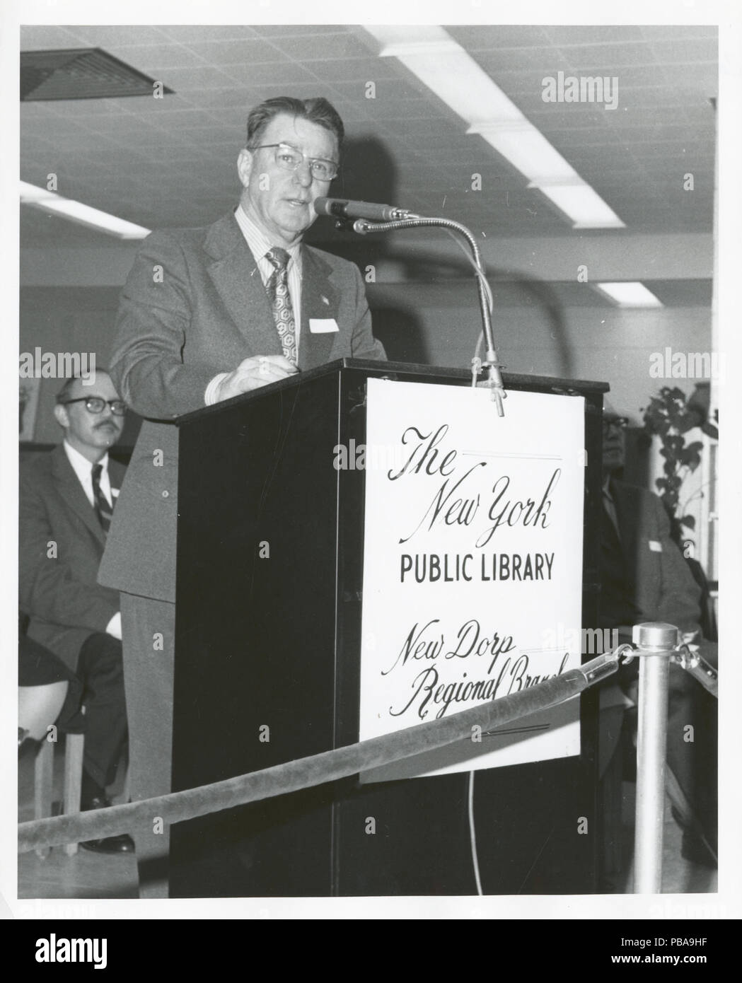 Edward curry hi-res stock photography and images - Alamy