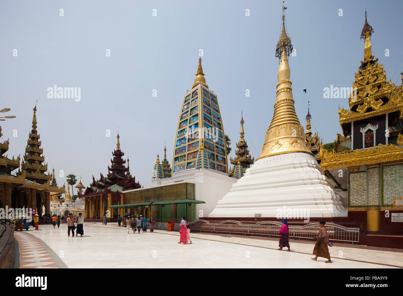 Temples inside the Shwedagon pagoda, Yangon, Myanmar, Asia Stock Photo ...