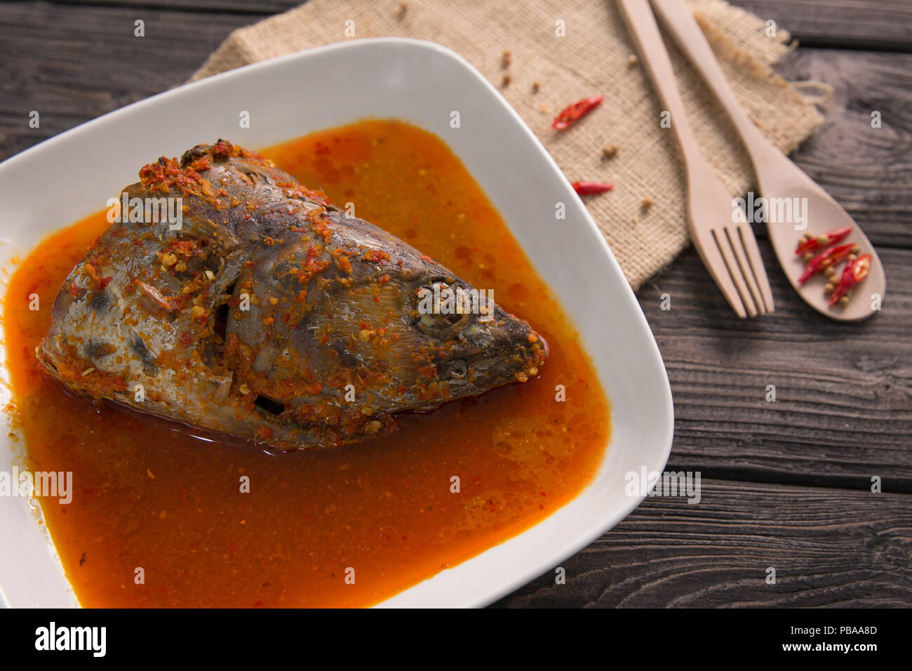 traditional indonesian dishes fish head gulai Stock Photo - Alamy