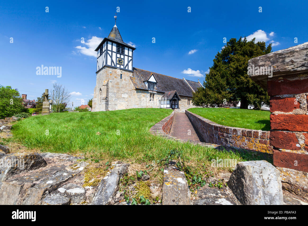 St James Church, Defford Village, Worcestershire, England Stock Photo ...