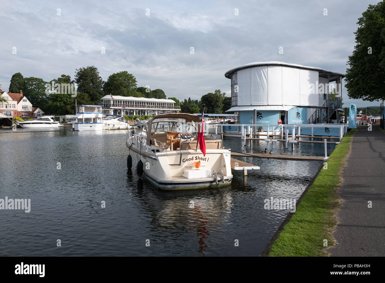 Aka Floating Grandstand High Resolution Stock Photography and Images ...