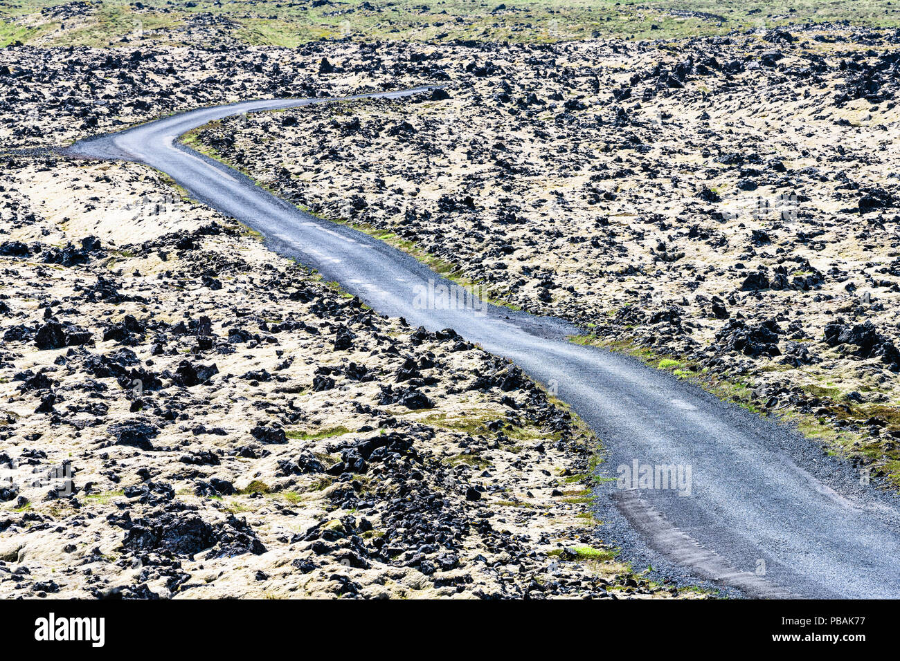 Disappearing road hi-res stock photography and images - Alamy