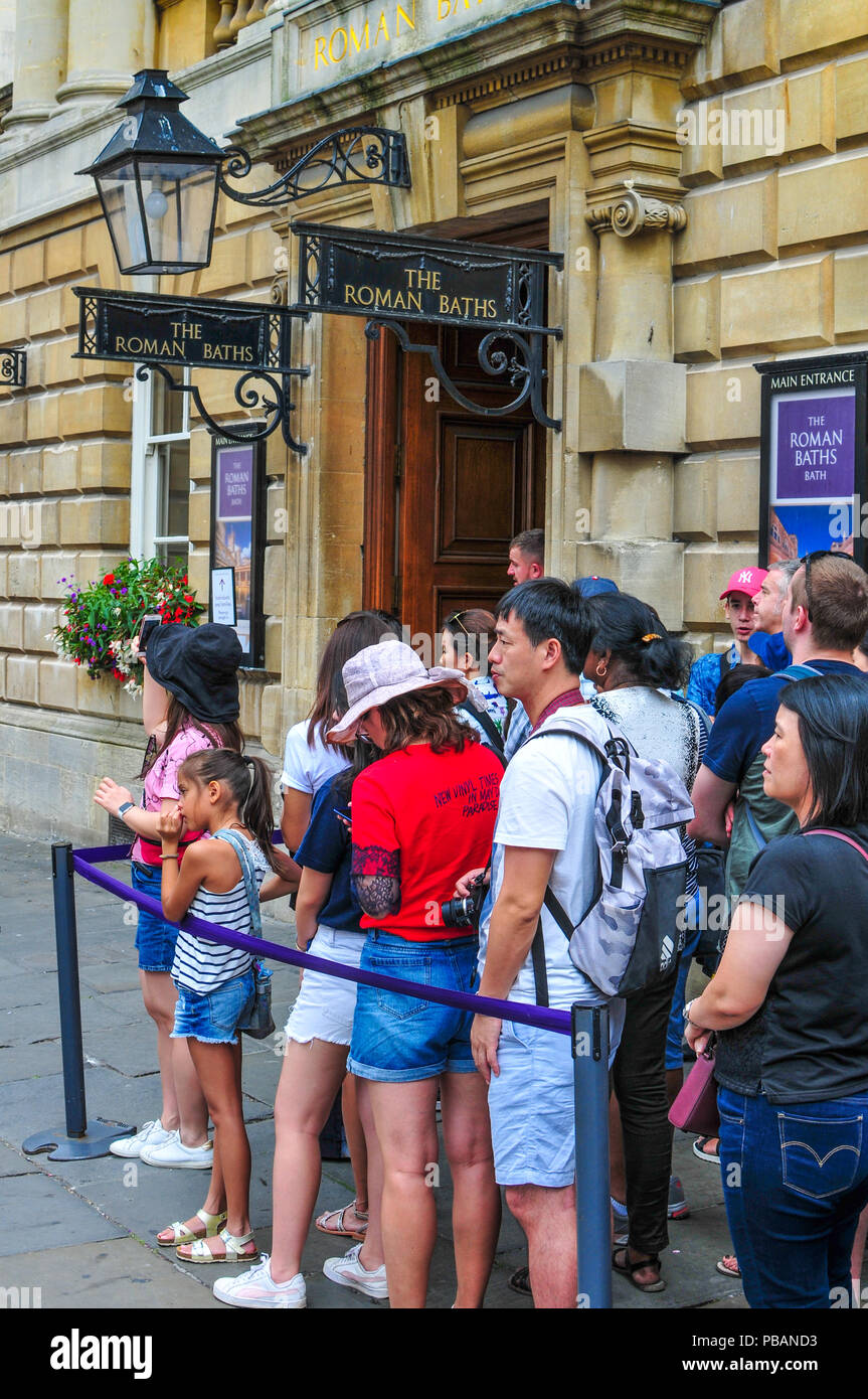 Tourists in Bath Somerset England UK Stock Photo - Alamy