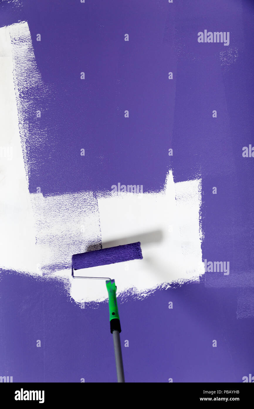 Violet paint hi-res stock photography and images - Alamy