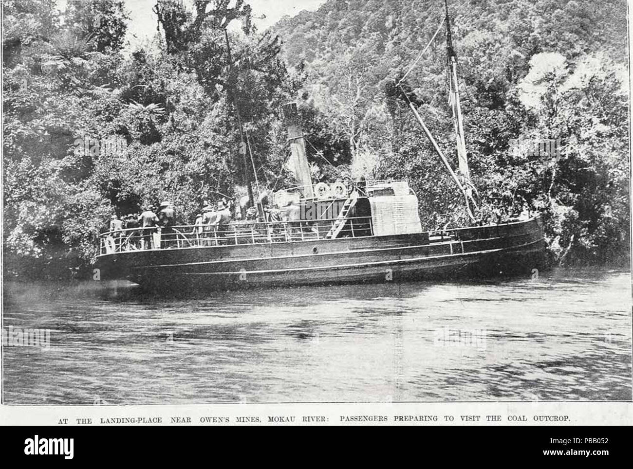 Mokau river hi-res stock photography and images - Alamy