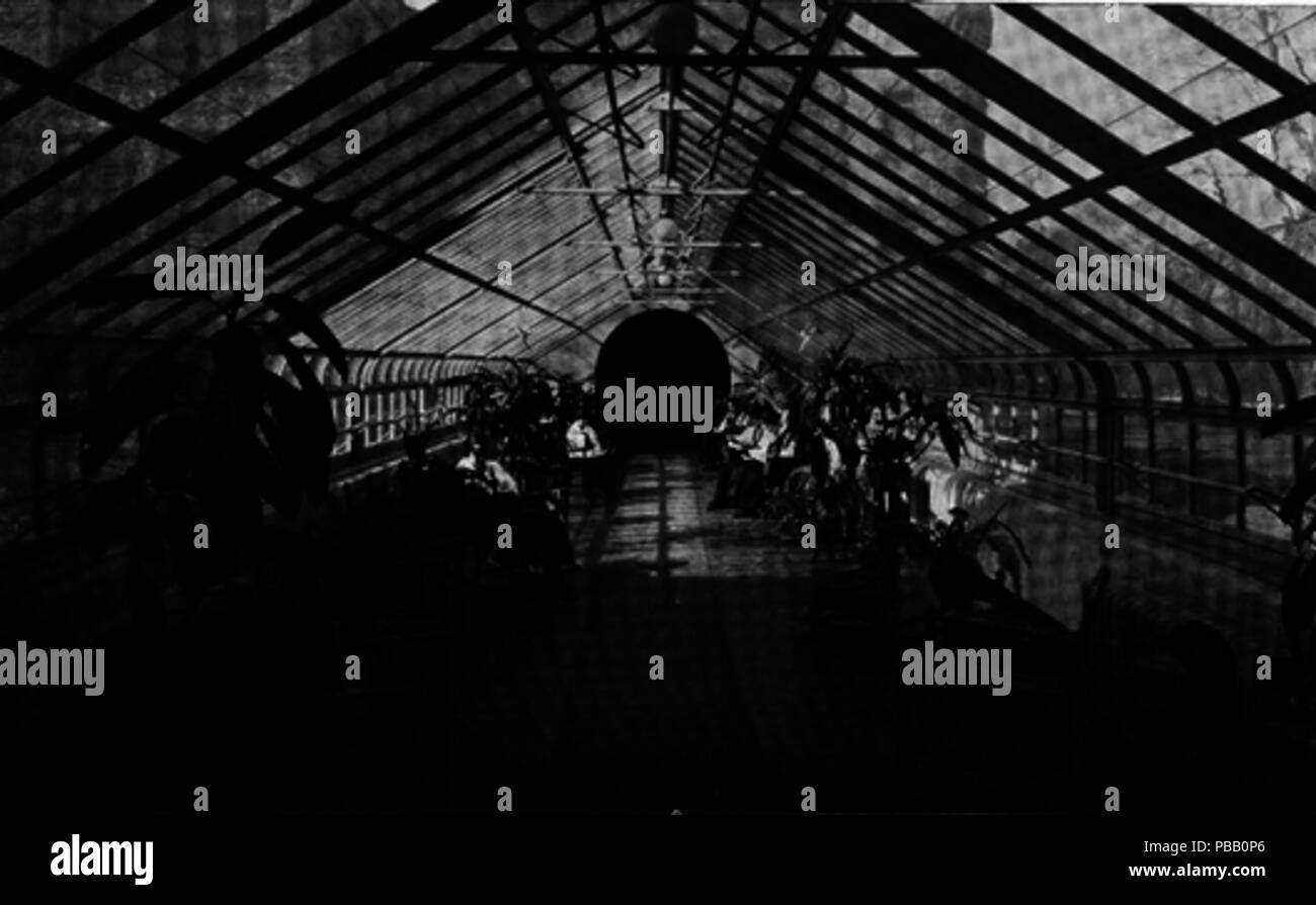 Sun parlor hi-res stock photography and images - Alamy