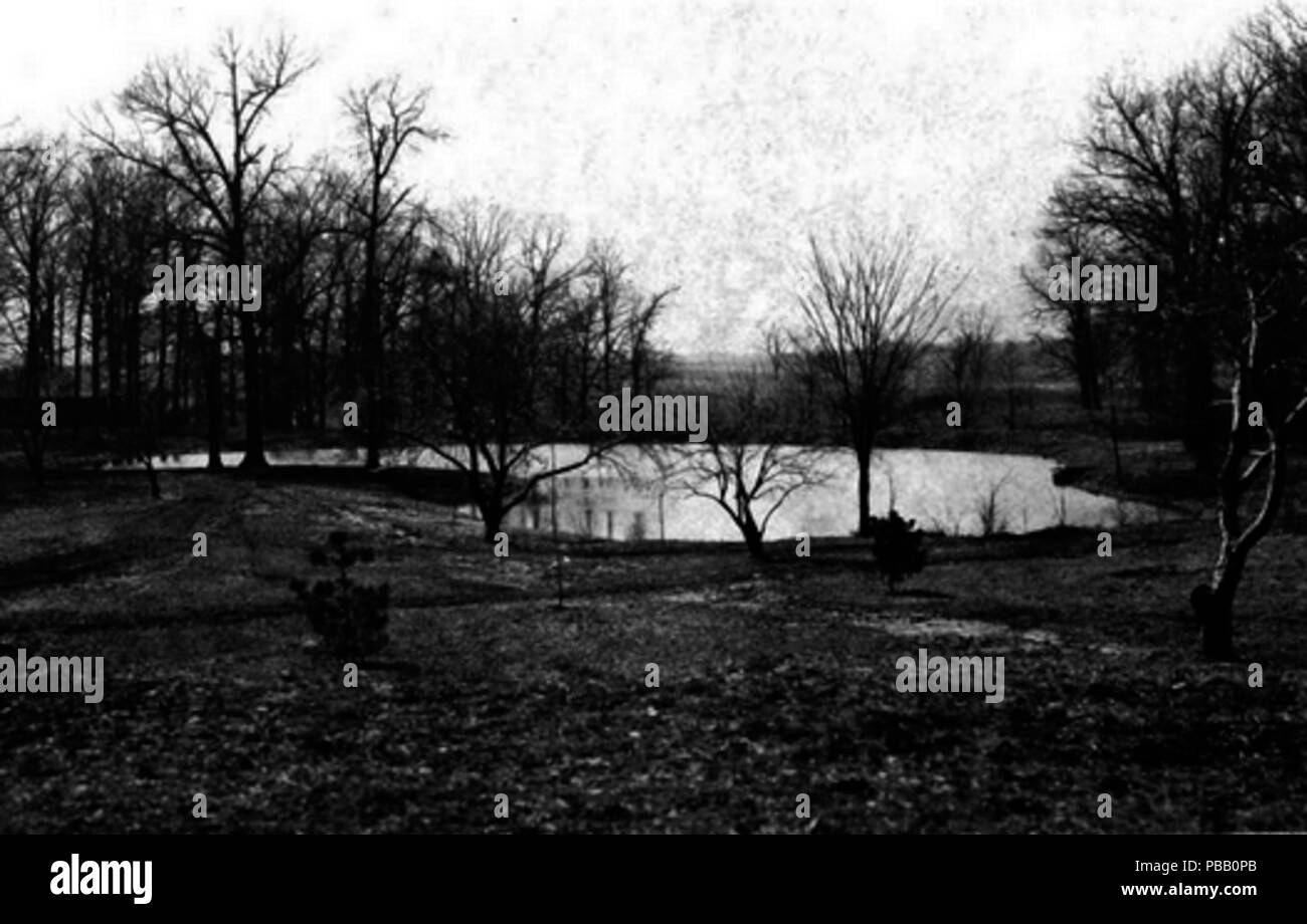 Old log cabin 1800s Black and White Stock Photos & Images - Alamy