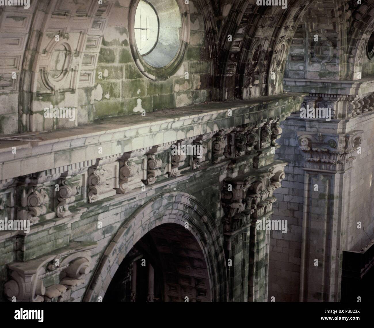 IGLESIA-BOVEDA. Location: MONASTERIO DE SOBRADO DE LOS MONJES, SOBRADO ...