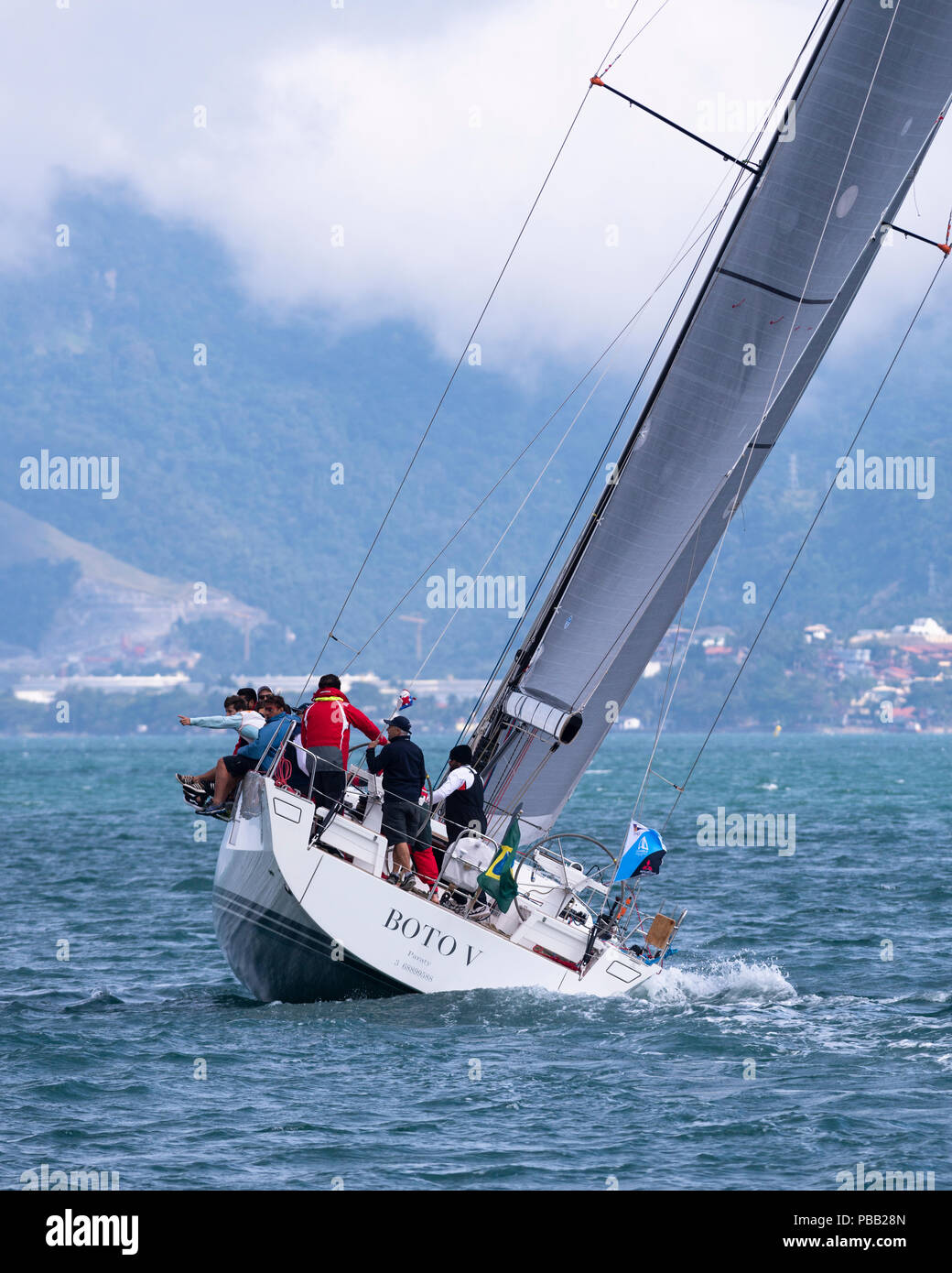 Sail boats racing during the Ilhabela Sailing Week Stock Photo - Alamy